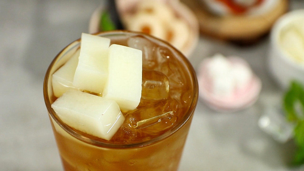 1 Ly trà vải bao nhiêu calo? Cách uống trà vải không mập